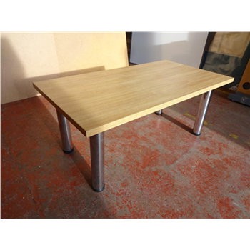Second Hand Rectangular Coffee Table In Light Oak